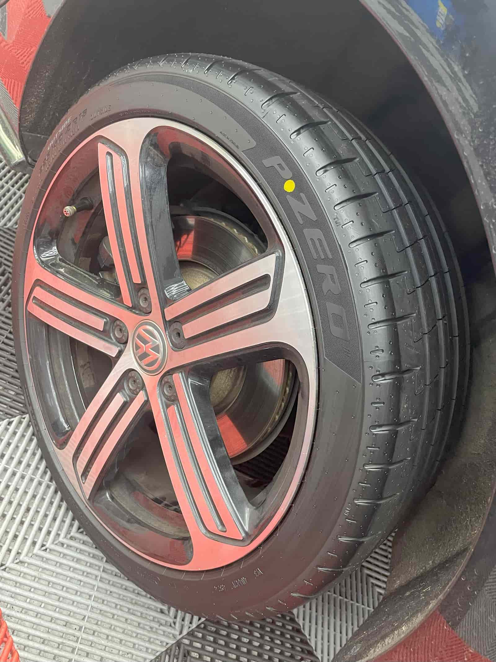 フォルクスワーゲン ゴルフⅦ R | プレミアムタイヤ専門 通販サイト ｜ TIRE Wheel PREMIUM (タイヤ ホイール プレミアム)